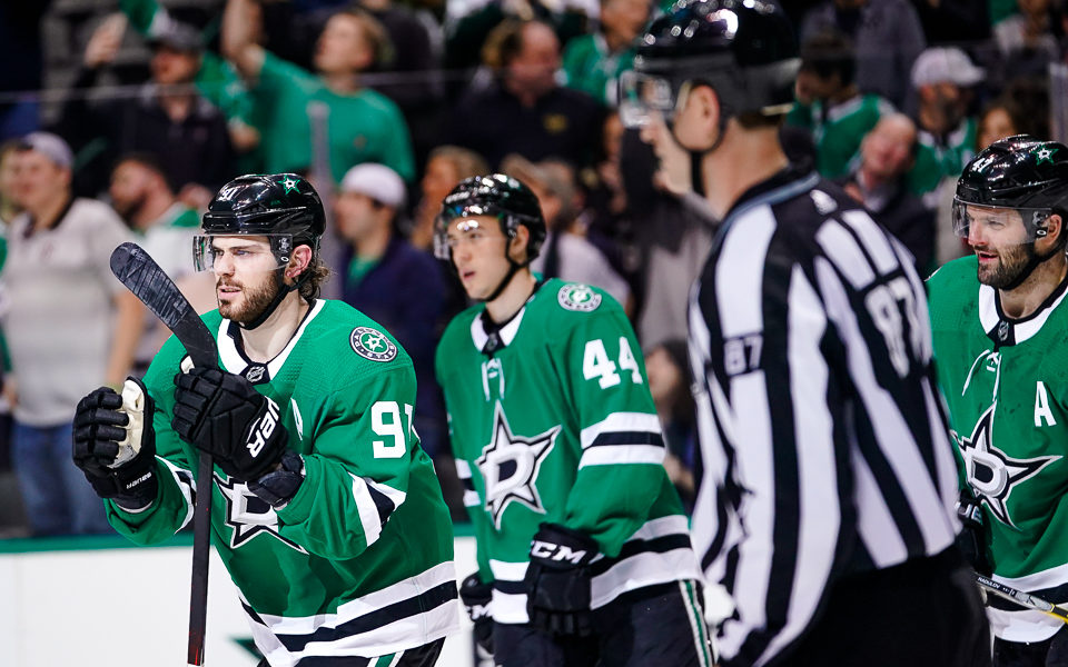Photos: Stars vs Flames (December 18, 2018) - Dallas Sports Fanatic