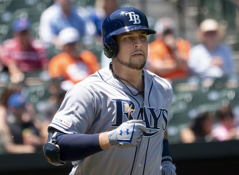 What does the Nate Lowe Trade mean for the Rangers and Ronald Guzman ...